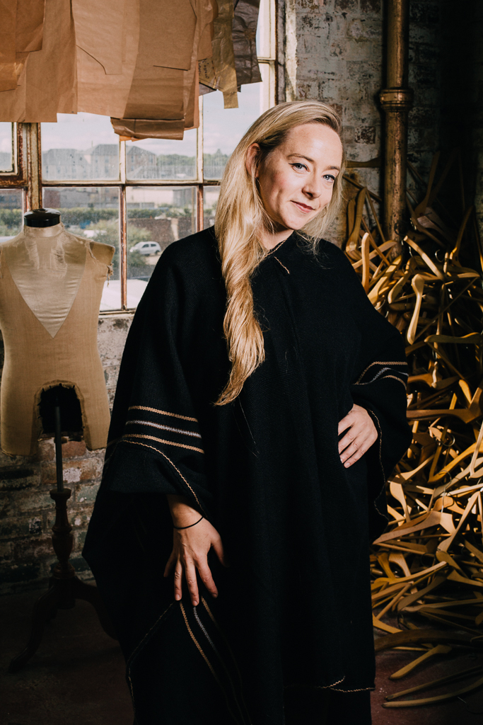 Vixie Pixie Rae photographed by Colin Usher - Colin Usher Photographe