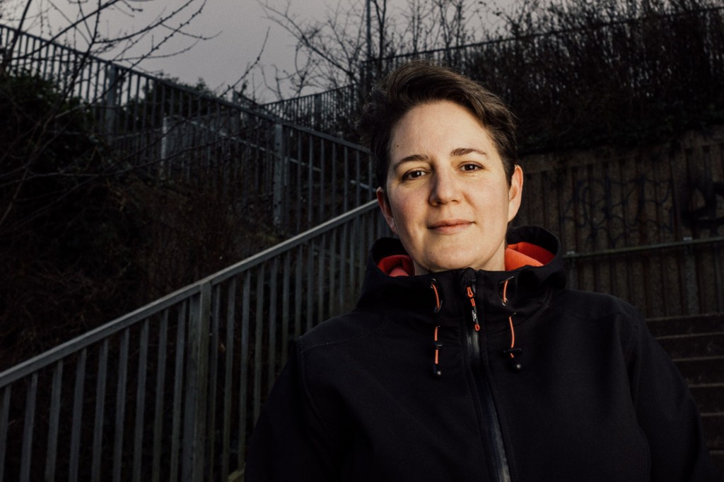 Taking it to the bridge with Lindsey Lavender - Colin Usher Photographe