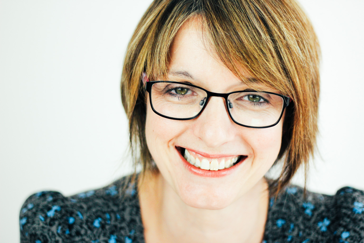 Corporate Headshots - Colin Usher Photographe